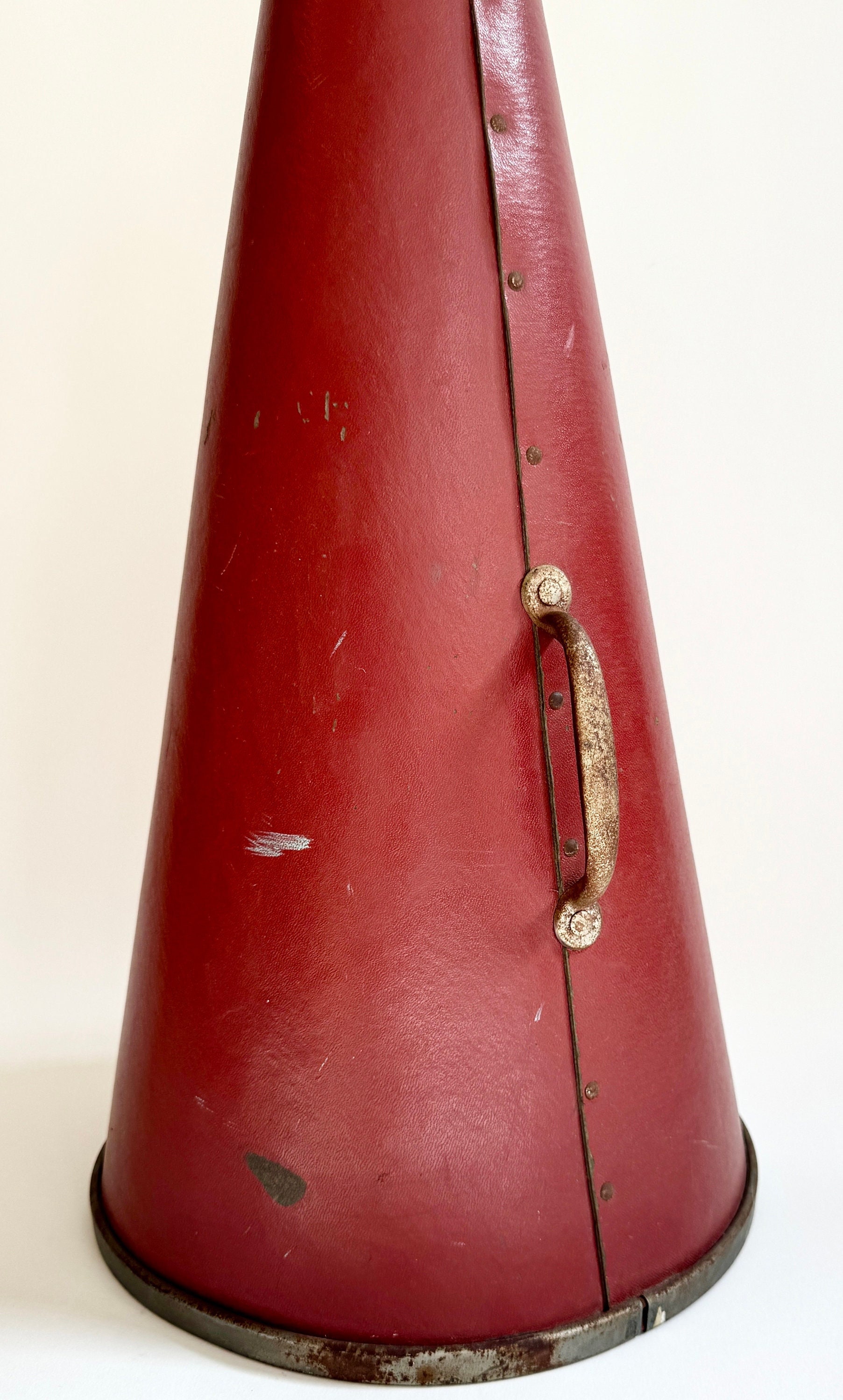 Large Vintage Megaphone 40s 50s Vintage Cheerleader Band 21 Megaphone ...