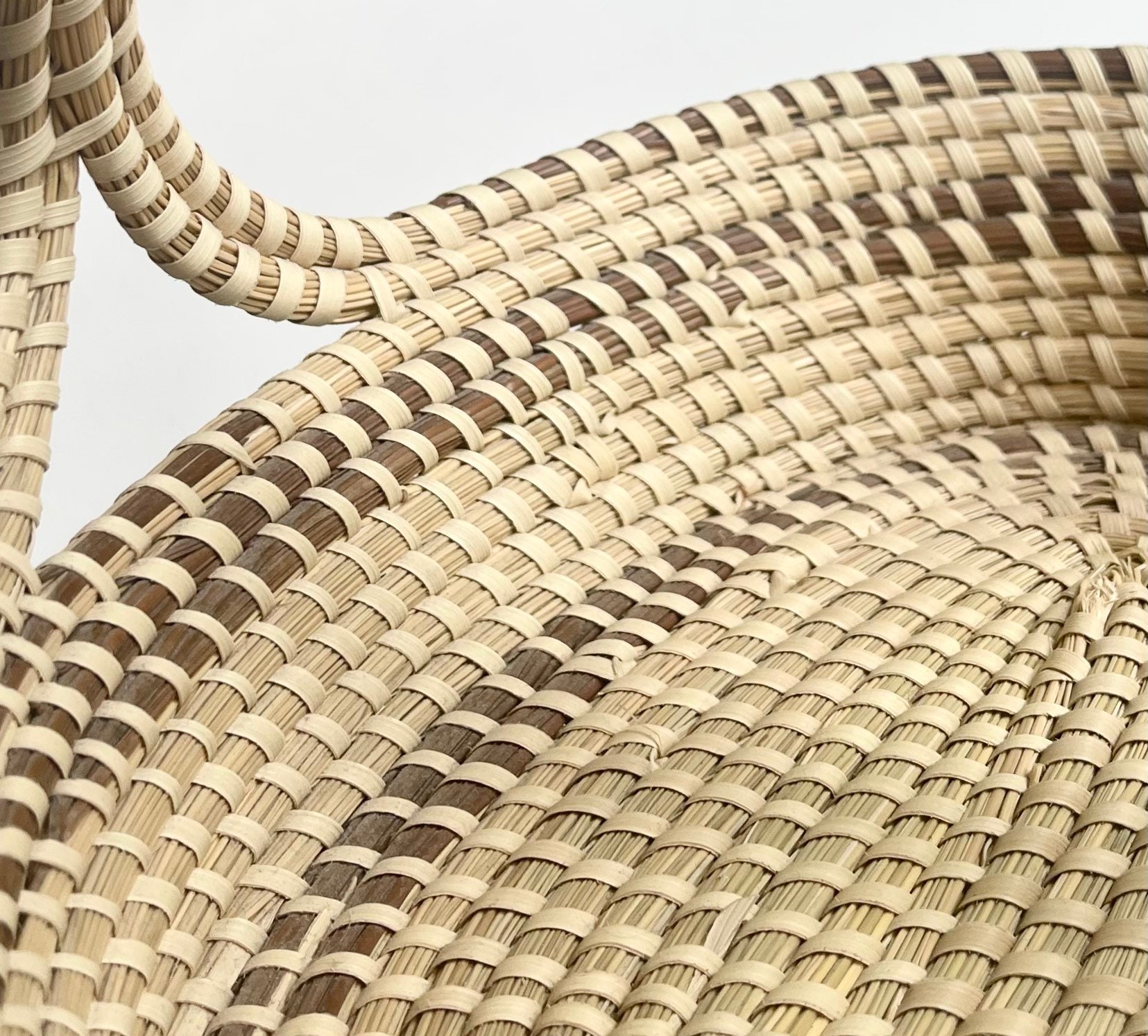 Charleston Sweetgrass Basket Signed Bea Coaxum Handle Detail Handmade ...