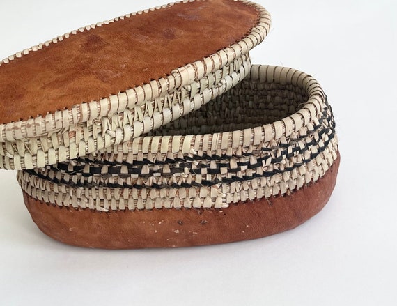 Oman Camel Milking Basket Bowl Oval Lidded Basket Leather Base - Etsy