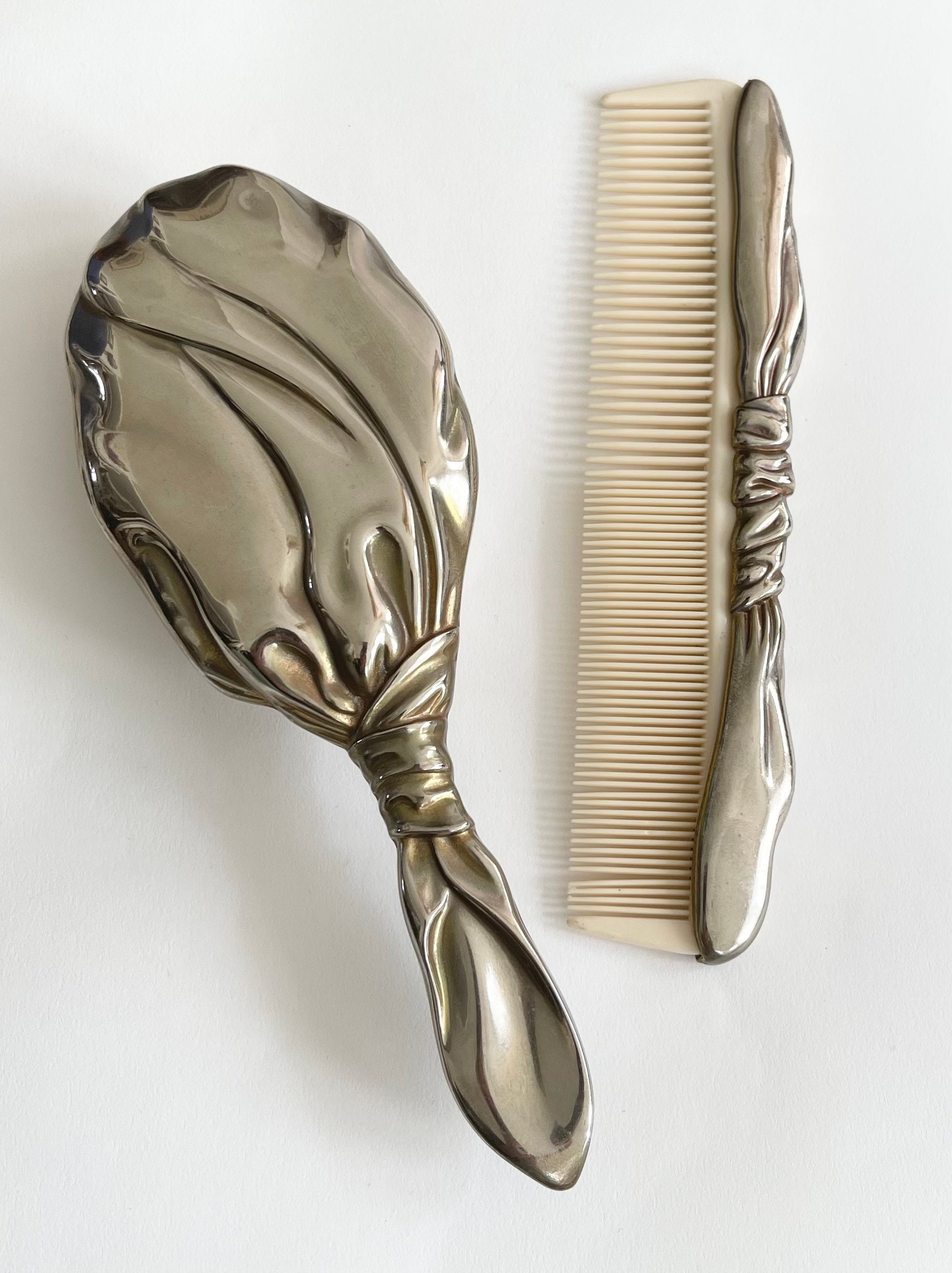 Vintage Brush Comb Set Vanity Set Silver Plate Boudoir