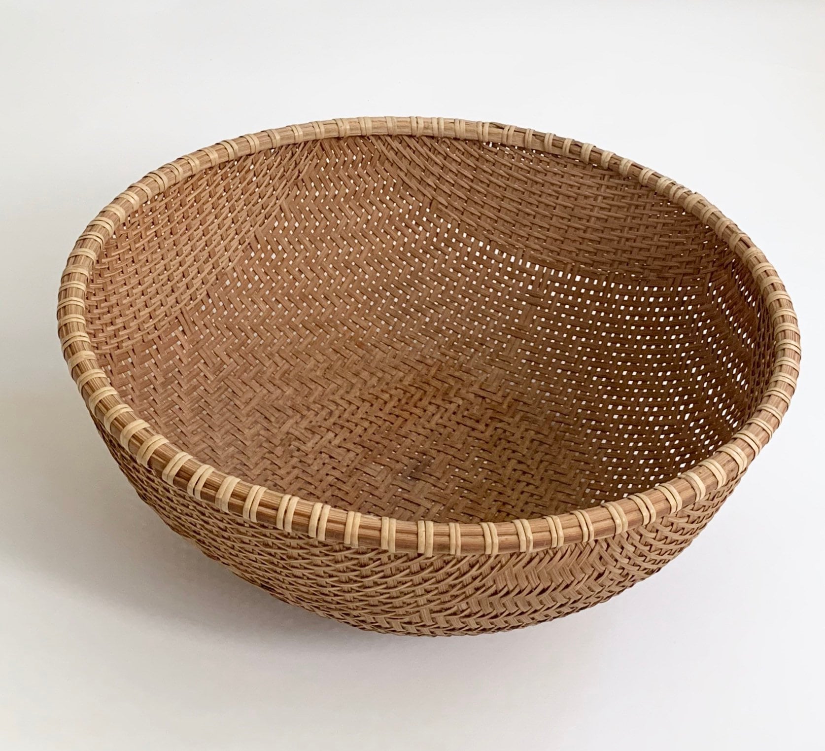 Large Vintage Gathering Basket Bowl Round Circle Artisan Hand Woven ...