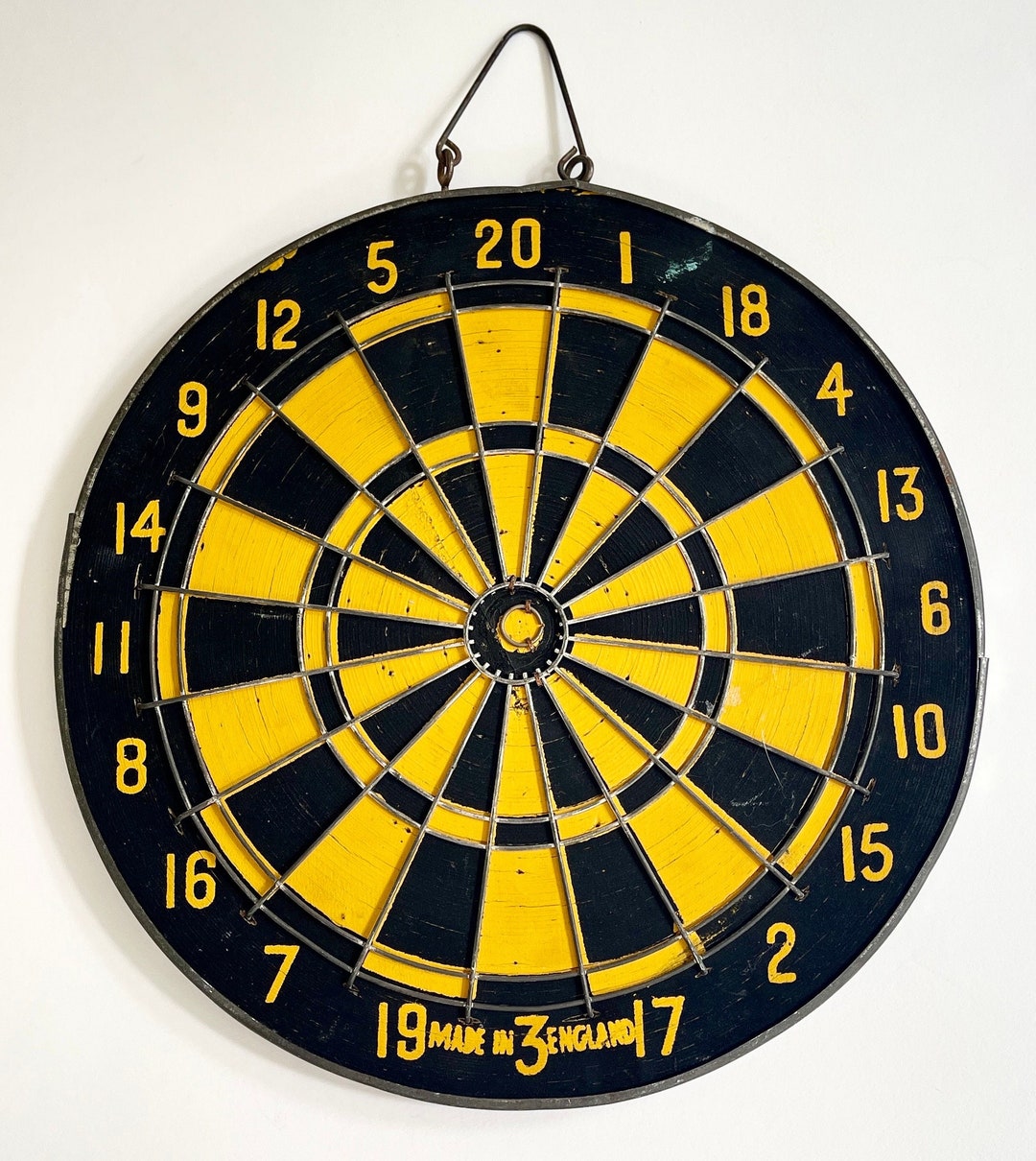 Vintage English Dart Board 40s 50s Made in England 10.5" Black and ...