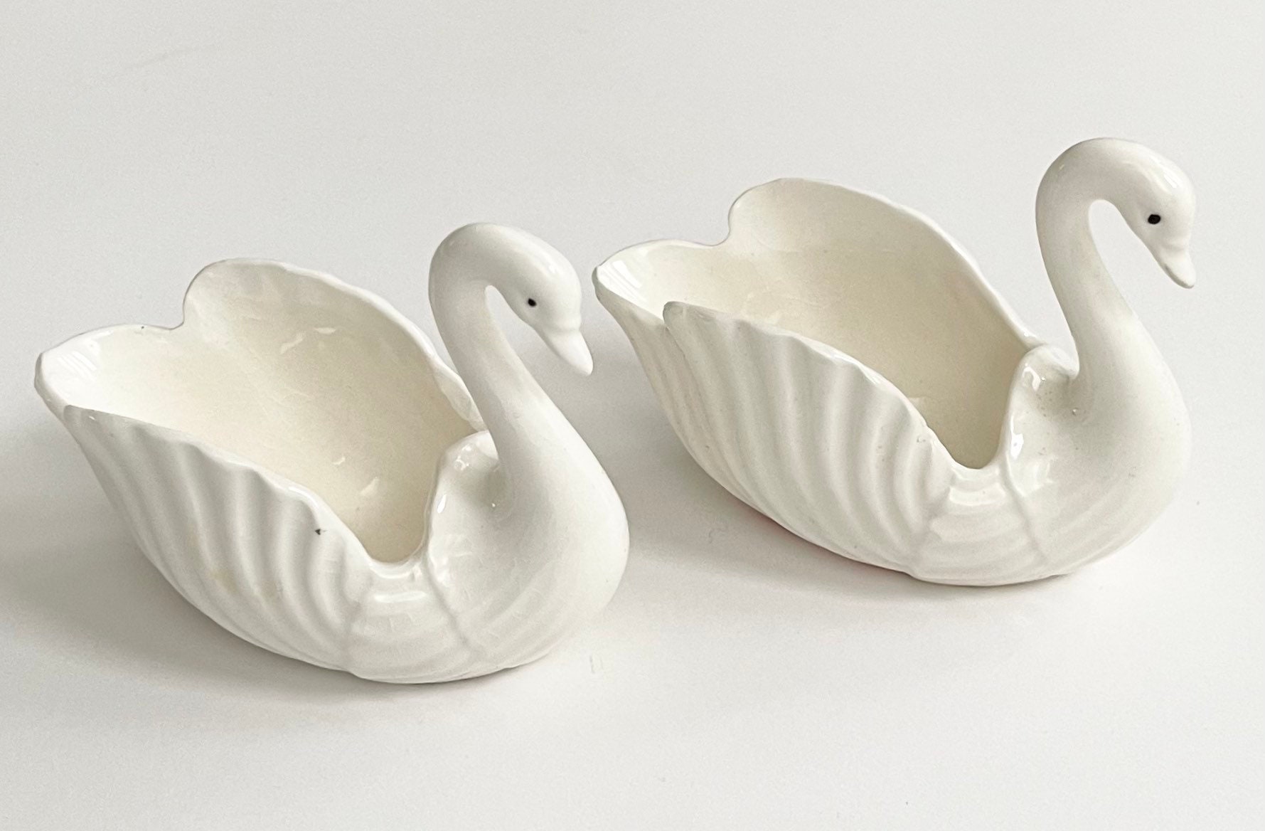 Small Porcelain Swan Planters Vintage Valentines Love Home Decor White ...