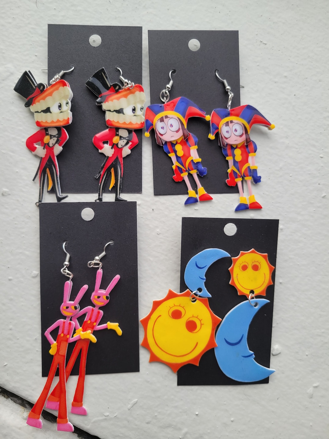 Amazing Digital Circus -earrings or Pins - Etsy