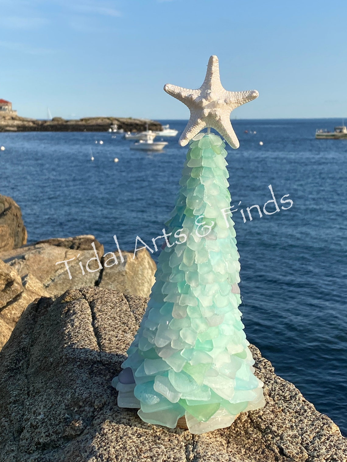 12'' Light Aqua Sea Glass Holiday Tree © Sea Glass | Etsy