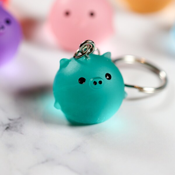 Resin Keychain Bear - Etsy
