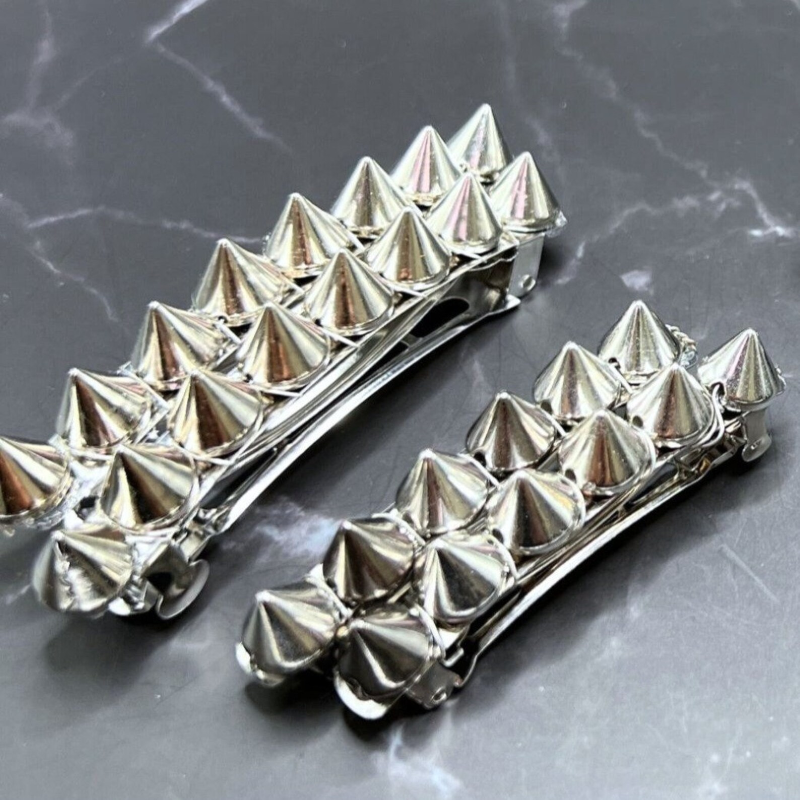 Spiky Y2K Hair Clips – Gothic Punk Rock Emo Barrettes (set of 2 ...