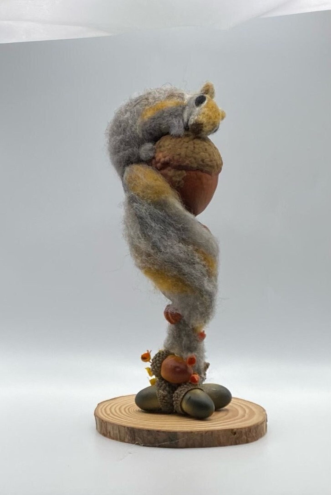 Needle Felted Wool Squirrel,hugging Giant Acorn,brown,long Tail,wood ...