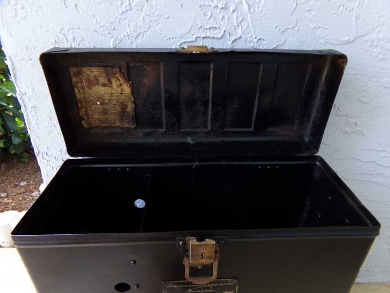 Edison Nickle Iron Battery Storage Box, Vintage Battery Storage Box ...