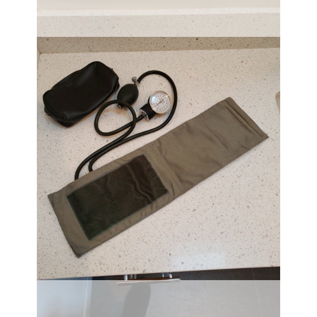 Vintage Blood Pressure Monitor - Etsy
