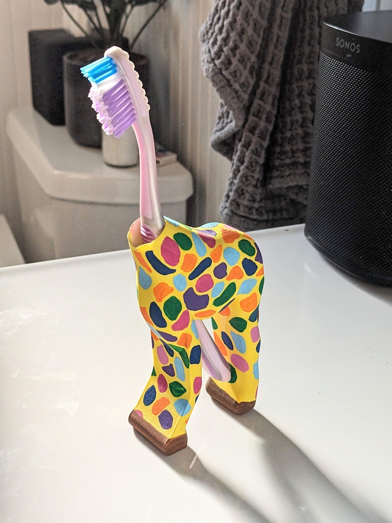 Giraffe Toothbrush Stand | Original Creator - Etsy