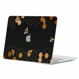 Yellow Flying Honey Bees Printing Hard Case MacBook Pro 13 14 15 16 M2 ...