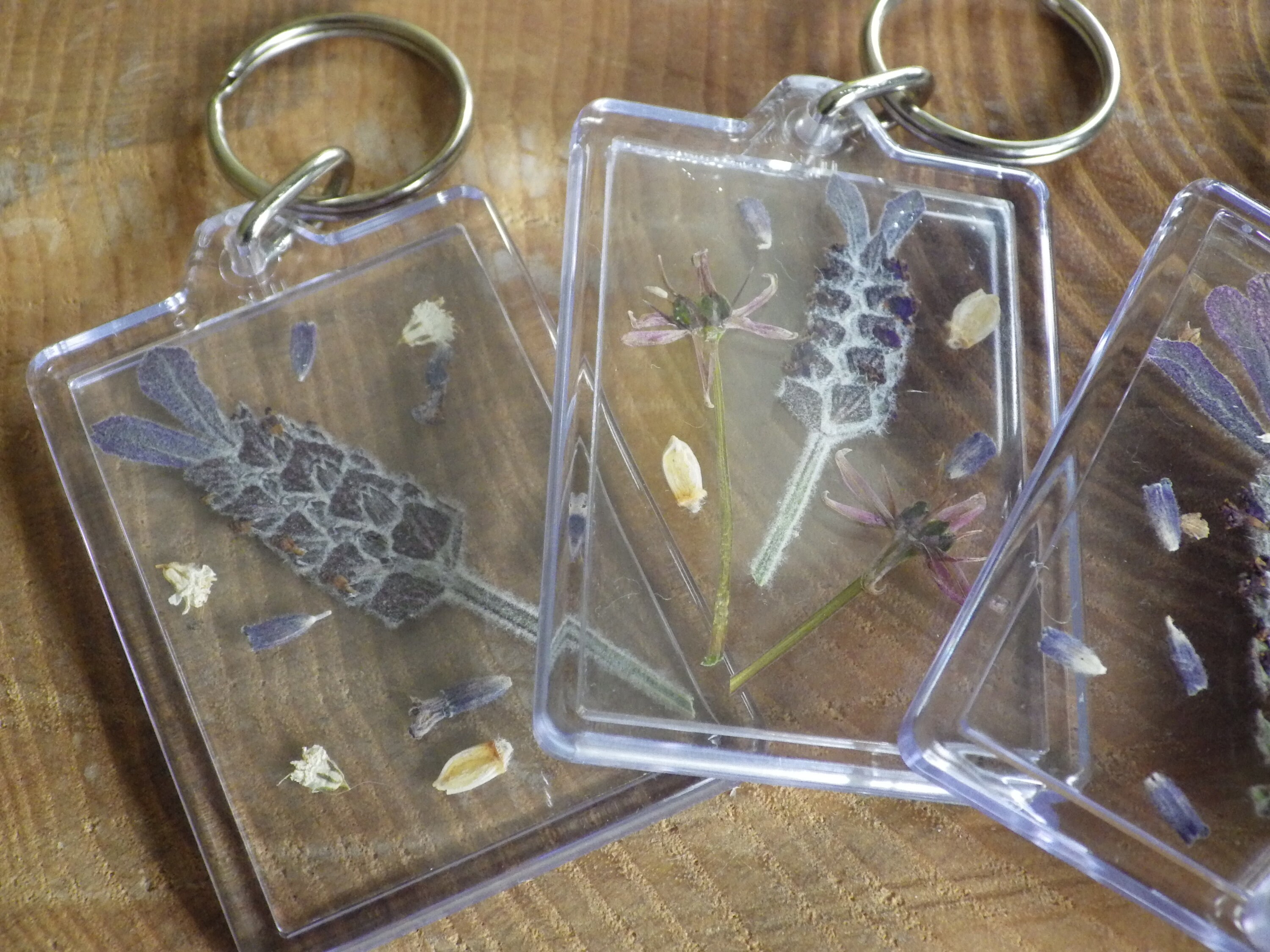 Lavender Pressed Flower Keyring Keychain Spring Wedding - Etsy