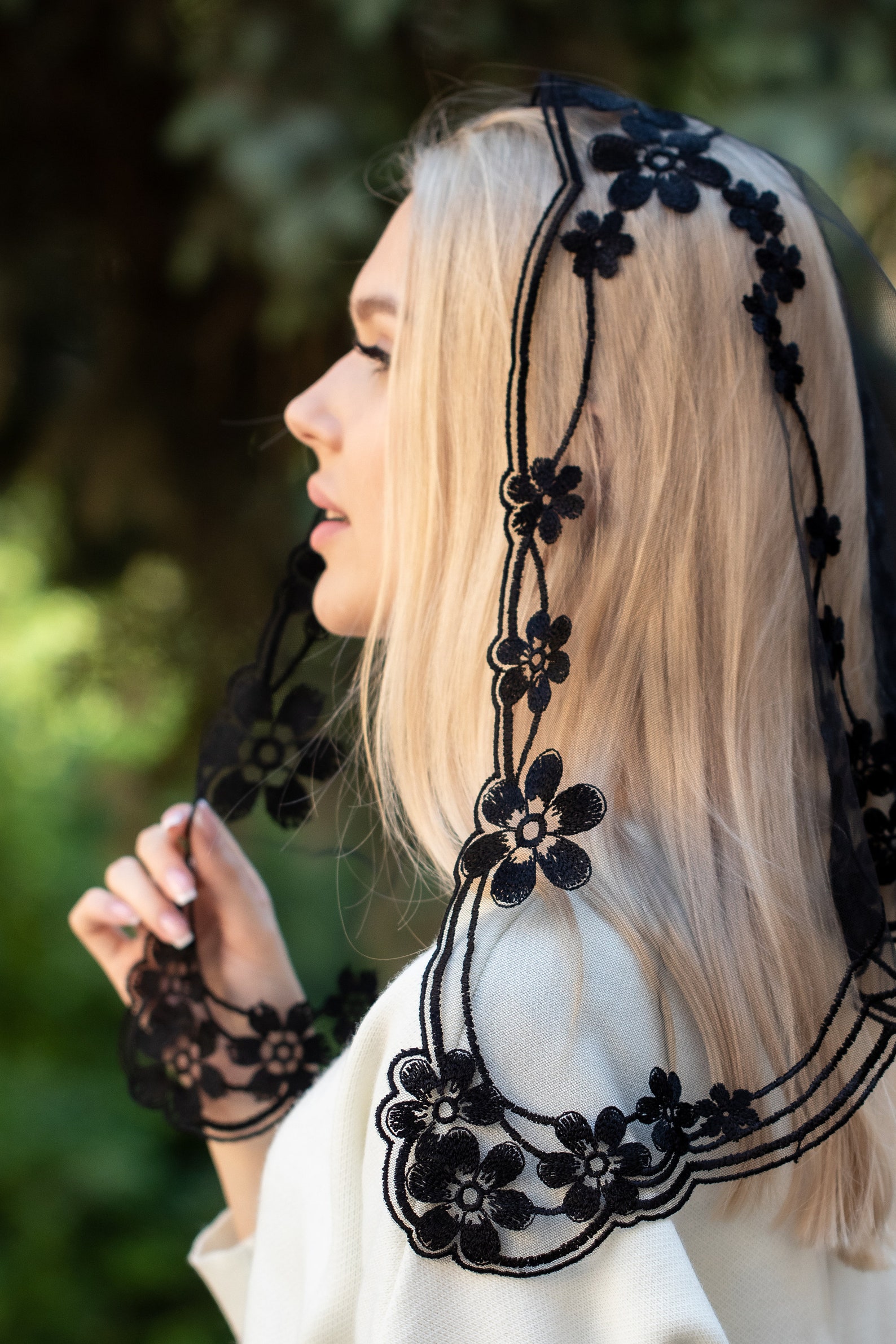Black Short Chapel, Church Lace Head Covering Veil, Catholic Lace ...