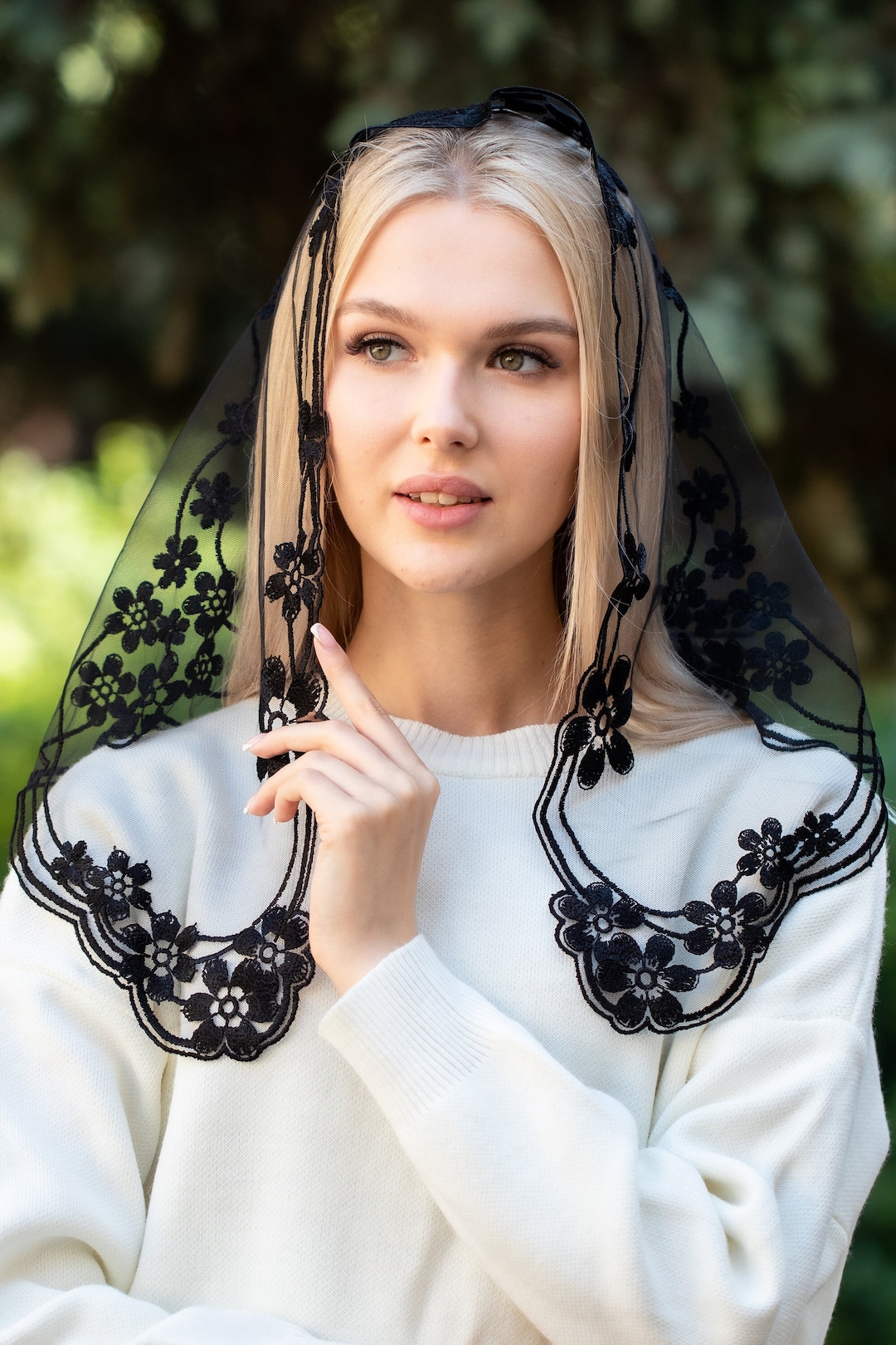 Black Short Chapel, Church Lace Head Covering Veil, Catholic Lace ...