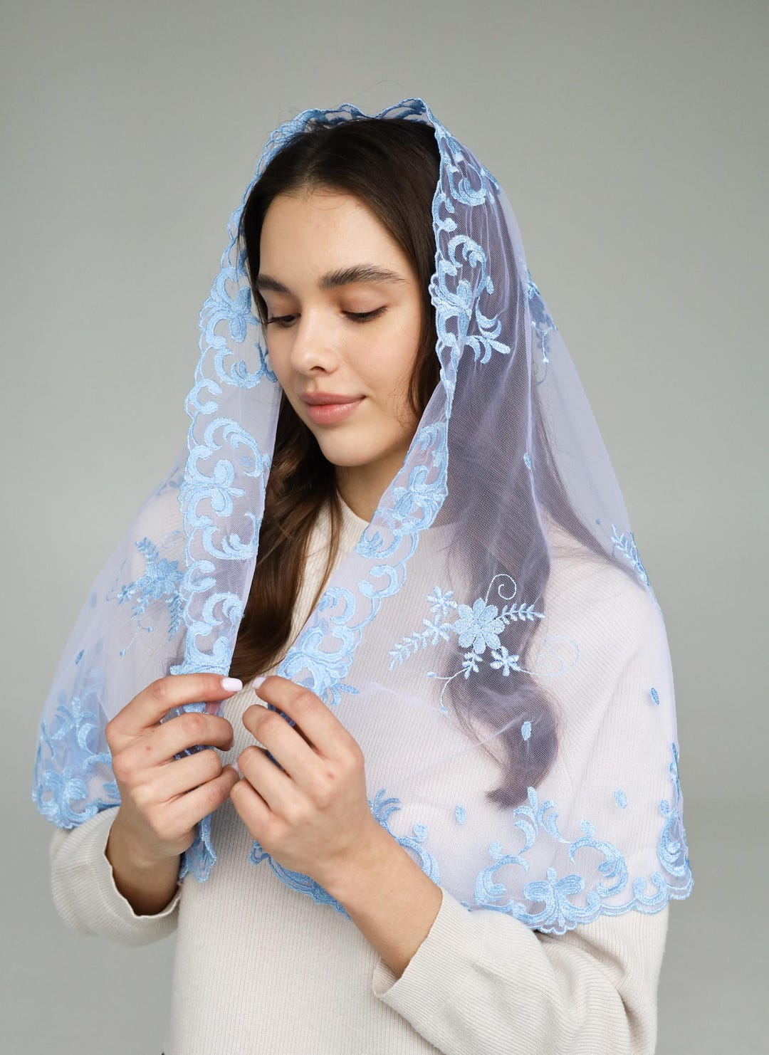 Catholic Head Covering Veil, Lace Chapel Veil With Floral Design ...