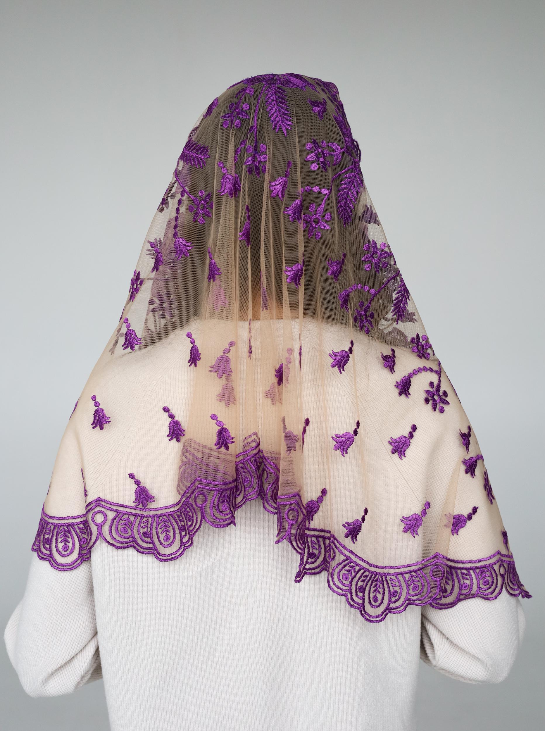 Long Lace Mantilla in Purple Color, Chapel Veil With Lace Veil, Long ...