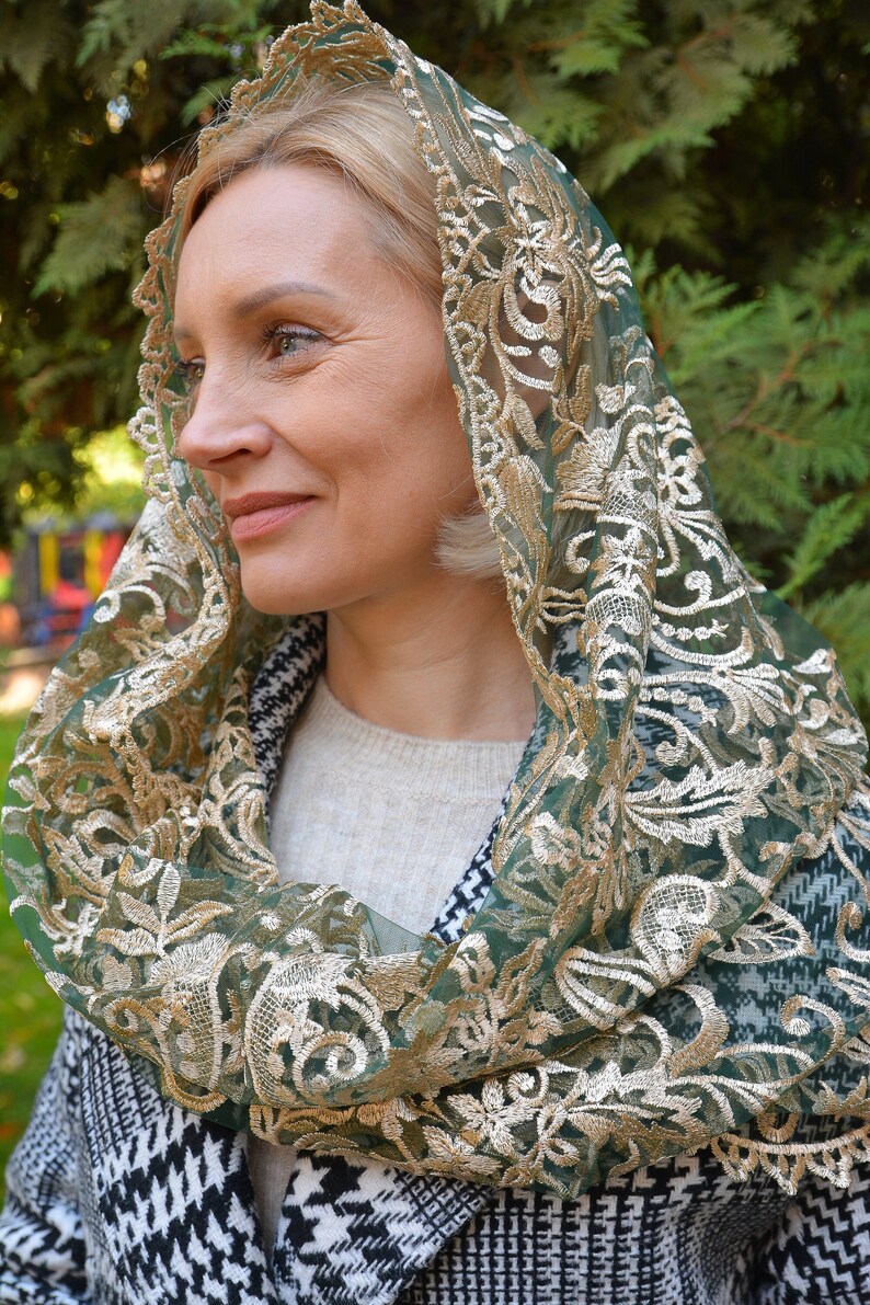 NEW!! Infinity Gold Chapel Veil, Catholic Lace Mantilla, Catholic Head ...