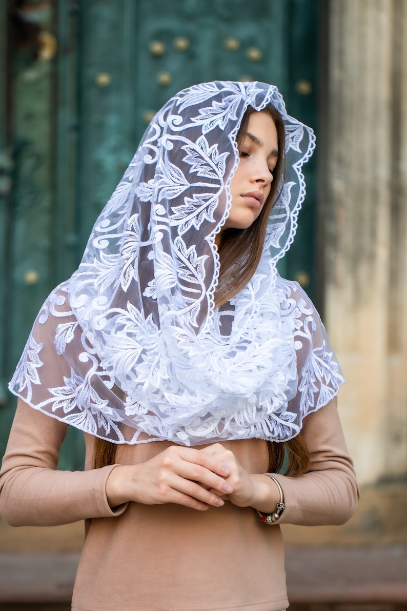 White Mass Veil Infinity White Veil Mantilla Chapel Veils - Etsy