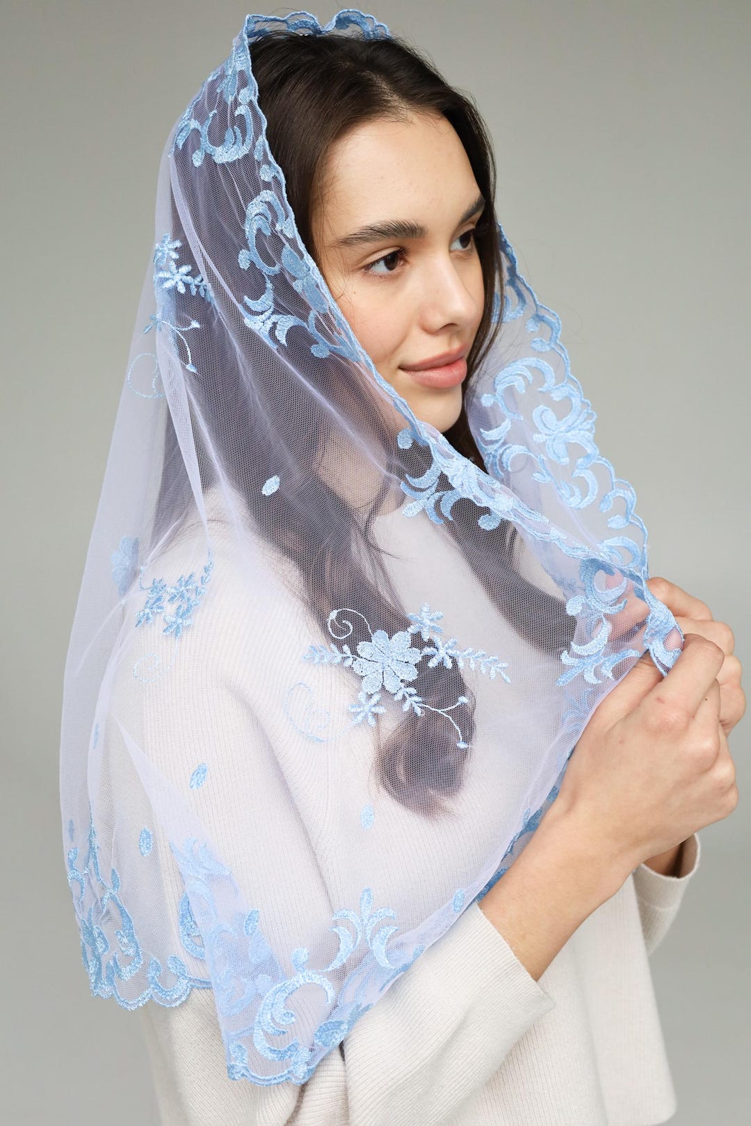 Long Lace Mantilla in Blue Color, Chapel Veil With Lace Veil, Long ...