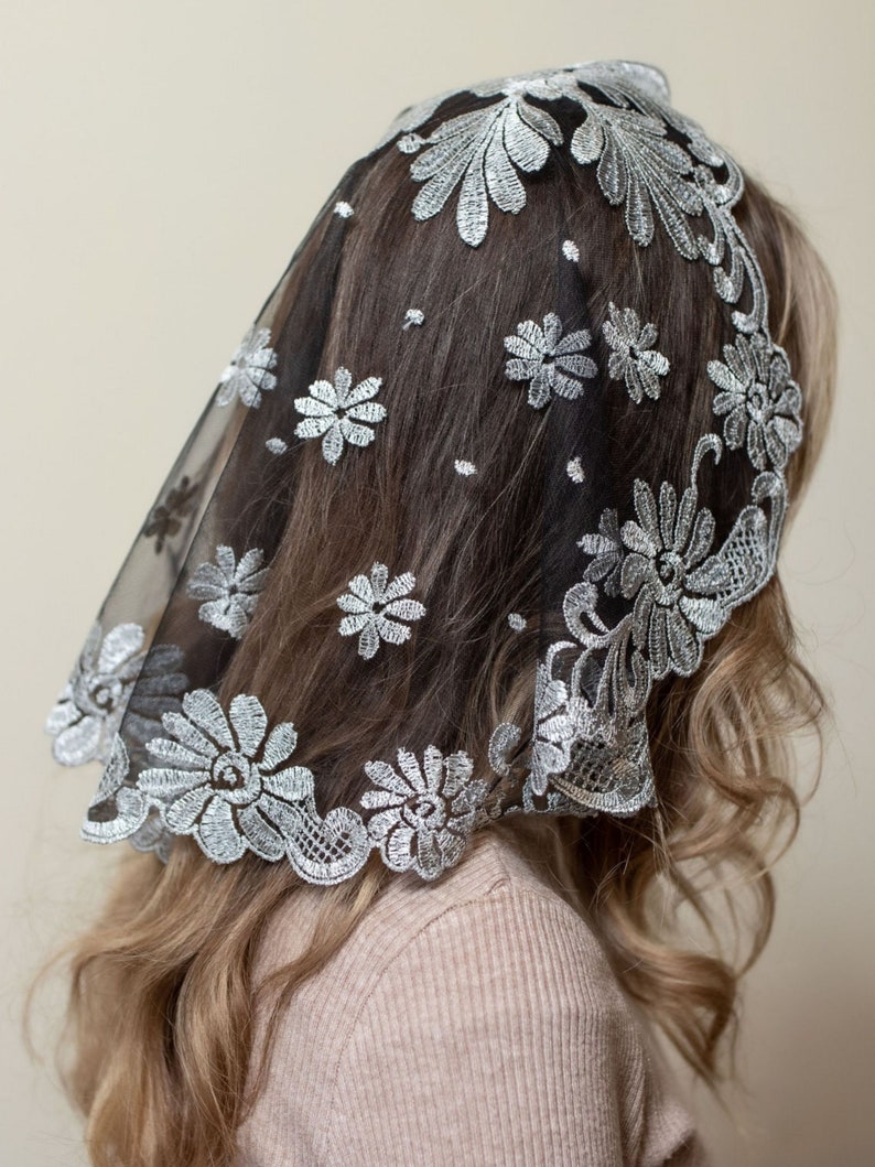 Round Our Lady of Fatima Veil Classic Catholic Veil With | Etsy