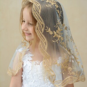 Child Latin Mass Veil, Children Gold Lace Veil, Gold Kid Veil - Etsy