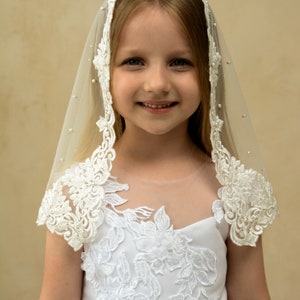 Kid Veil With Pearls , Child Veil for Church, Catholic Lace Mantilla - Etsy