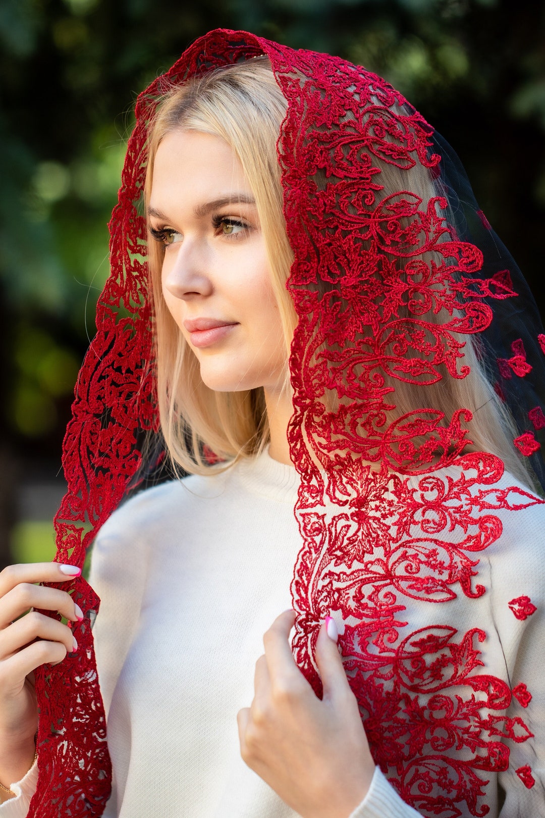 Red Long Chapel Veil, Veil Black Mantilla, Lace Chapel Veil, Lace ...