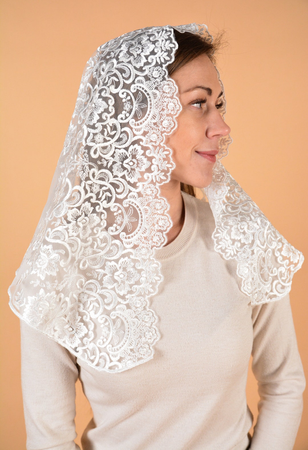 Ivory Catholic Veil, Short Chapel Veil, Latin Mass Mantilla - Etsy