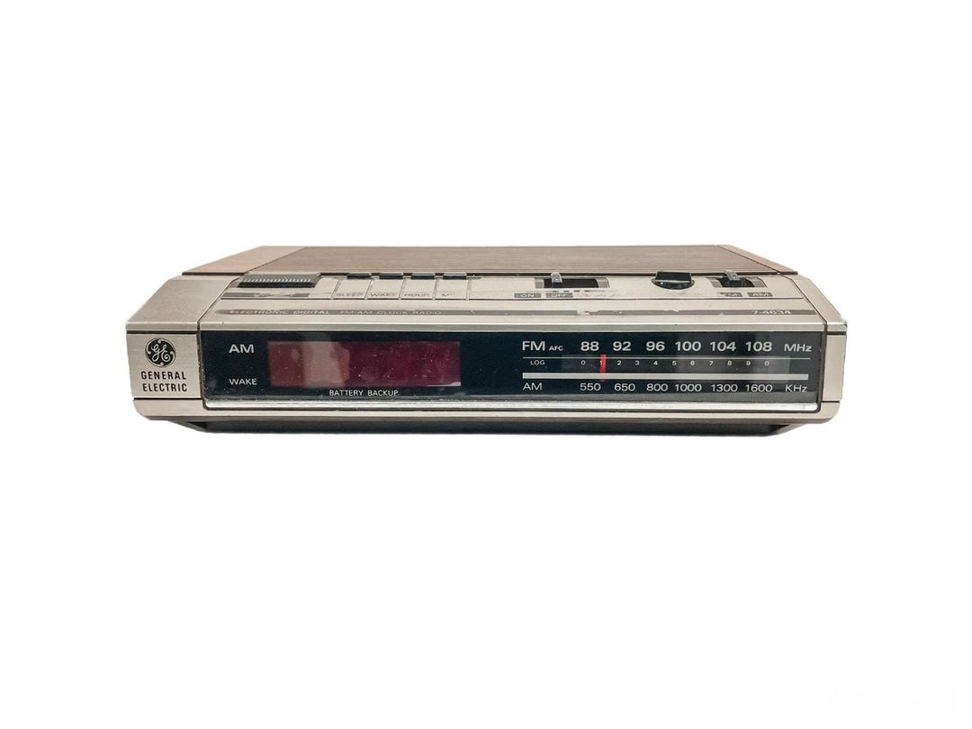 Vintage General Electric GE Digital AM/FM Alarm Clock Radio Model 7 ...