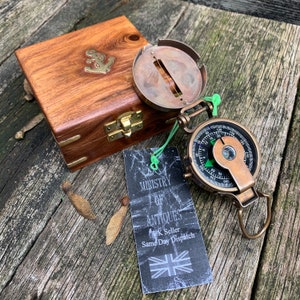 Soldiers Military Thumb Compass Vintage Brass WW2 1940 Navigation World ...