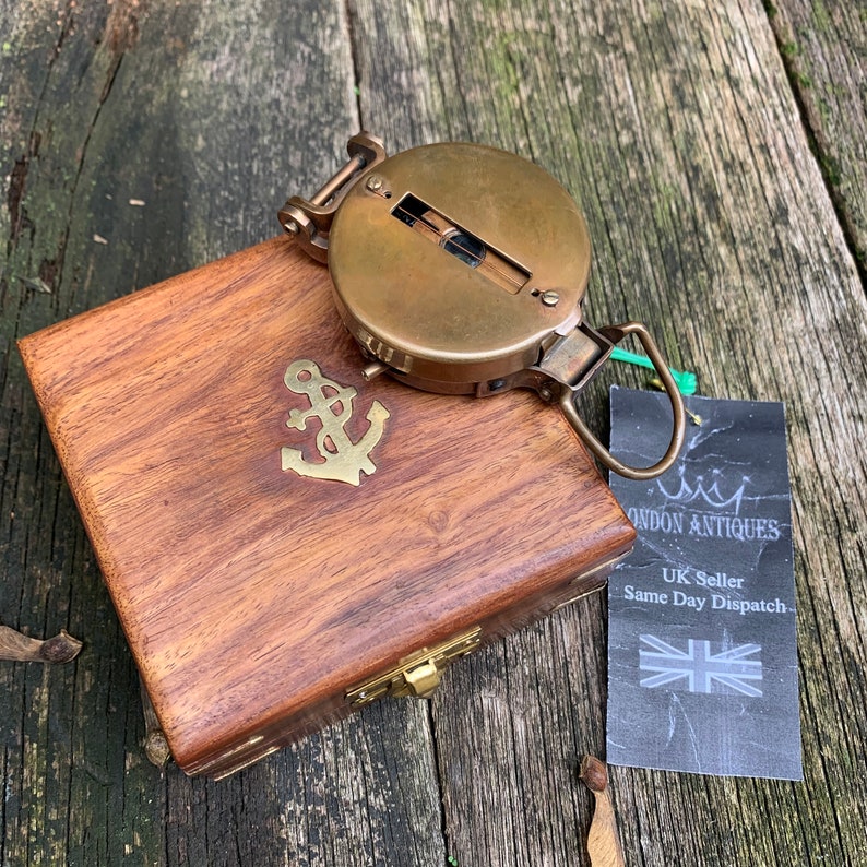 Soldiers Military Thumb Compass Vintage Brass WW2 1940 Navigation World ...