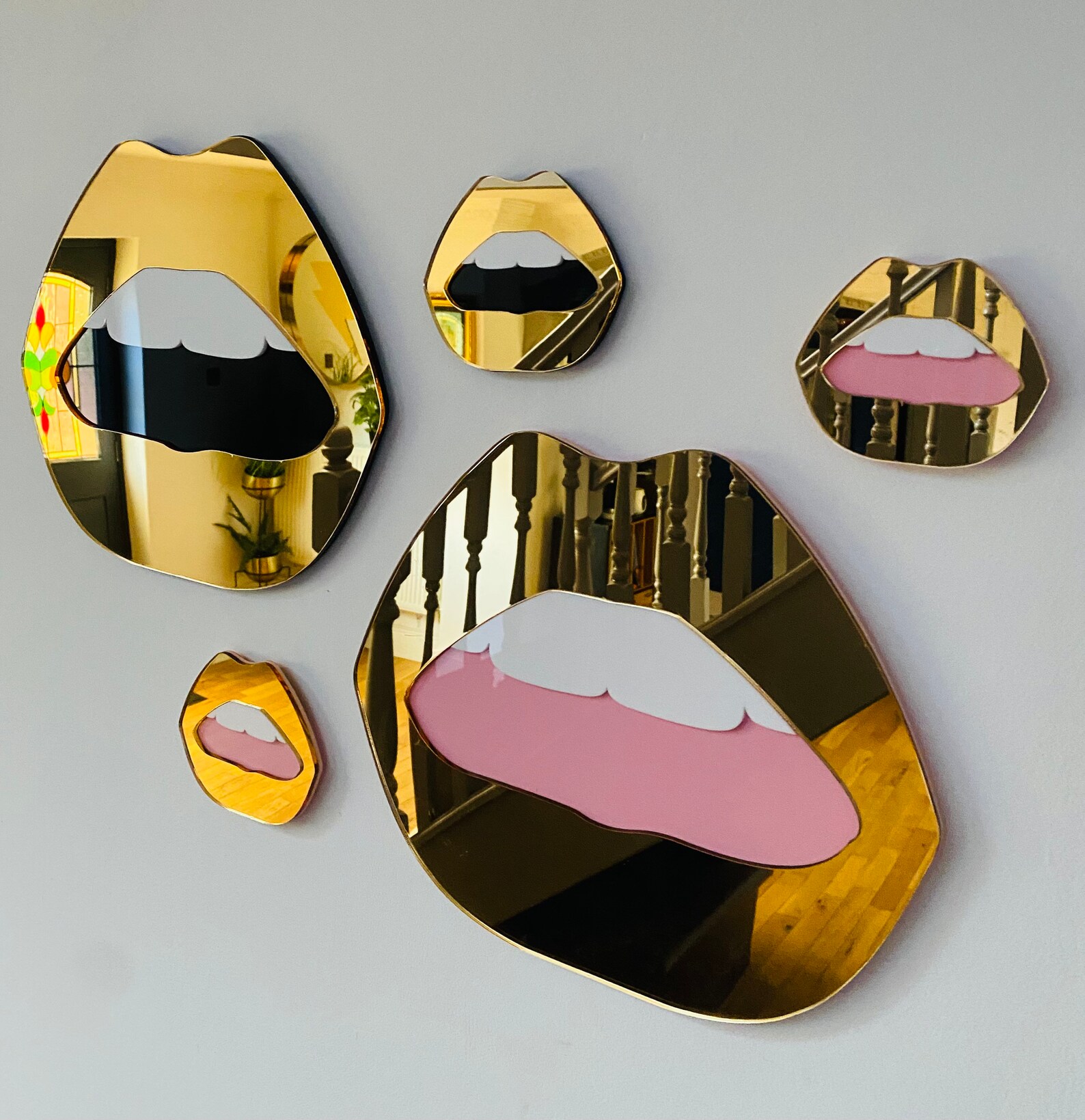 Glamorous Large Gold Lip Mirror - Statement Lip Decor - Acrylic Wall ...