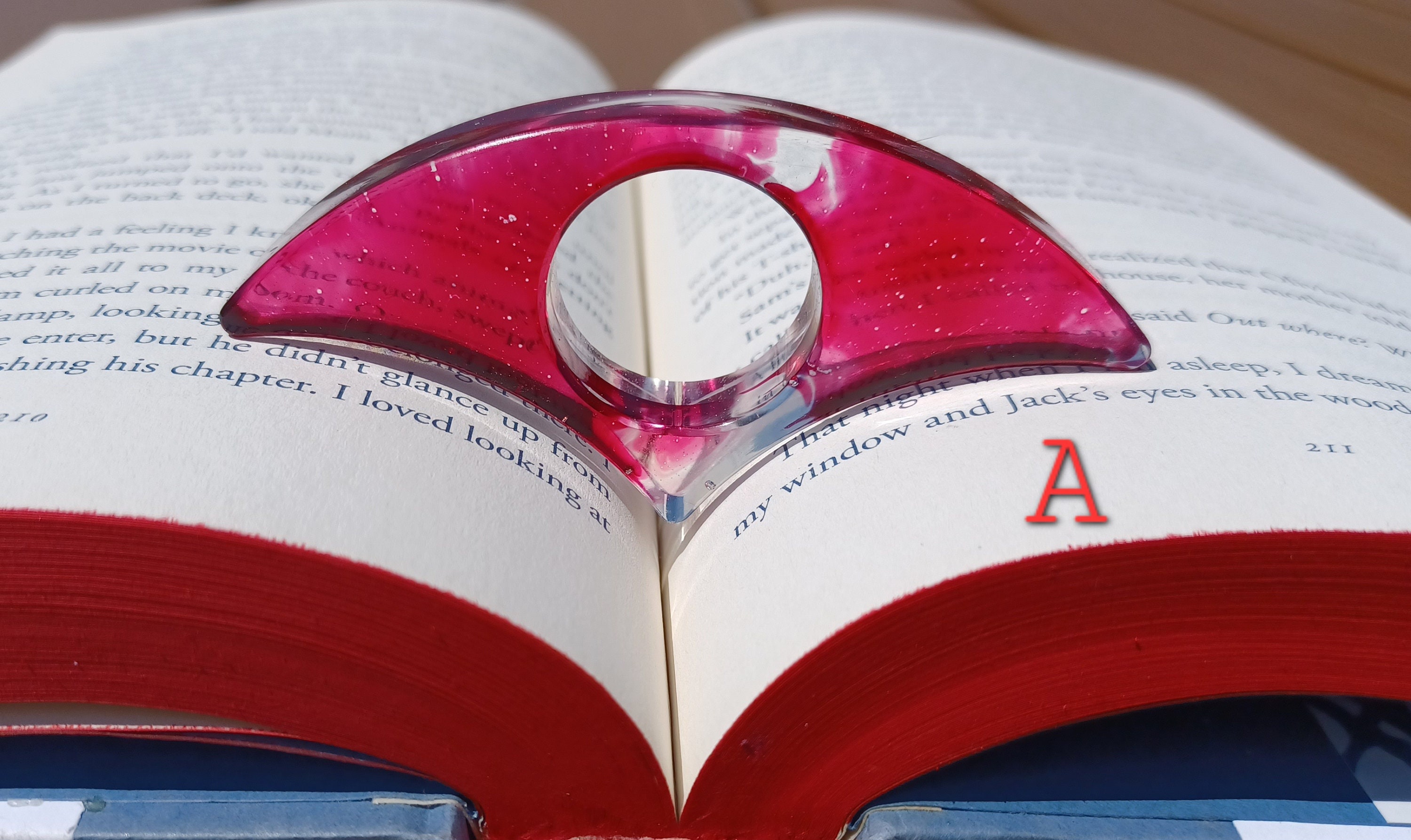 Pink Resin Book Page Holder, Thumb Page Holder, Page Spreader, Bookish ...