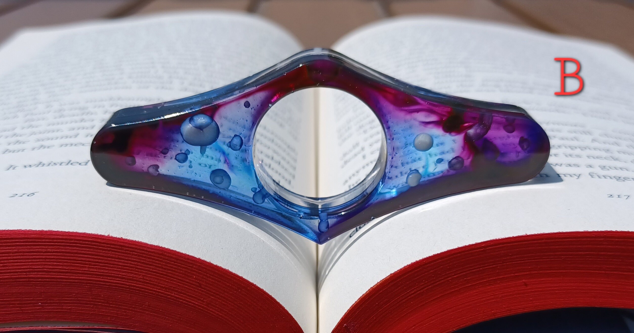 Galaxy Resin Book Page Holder, Thumb Page Holder, Page Spreader ...
