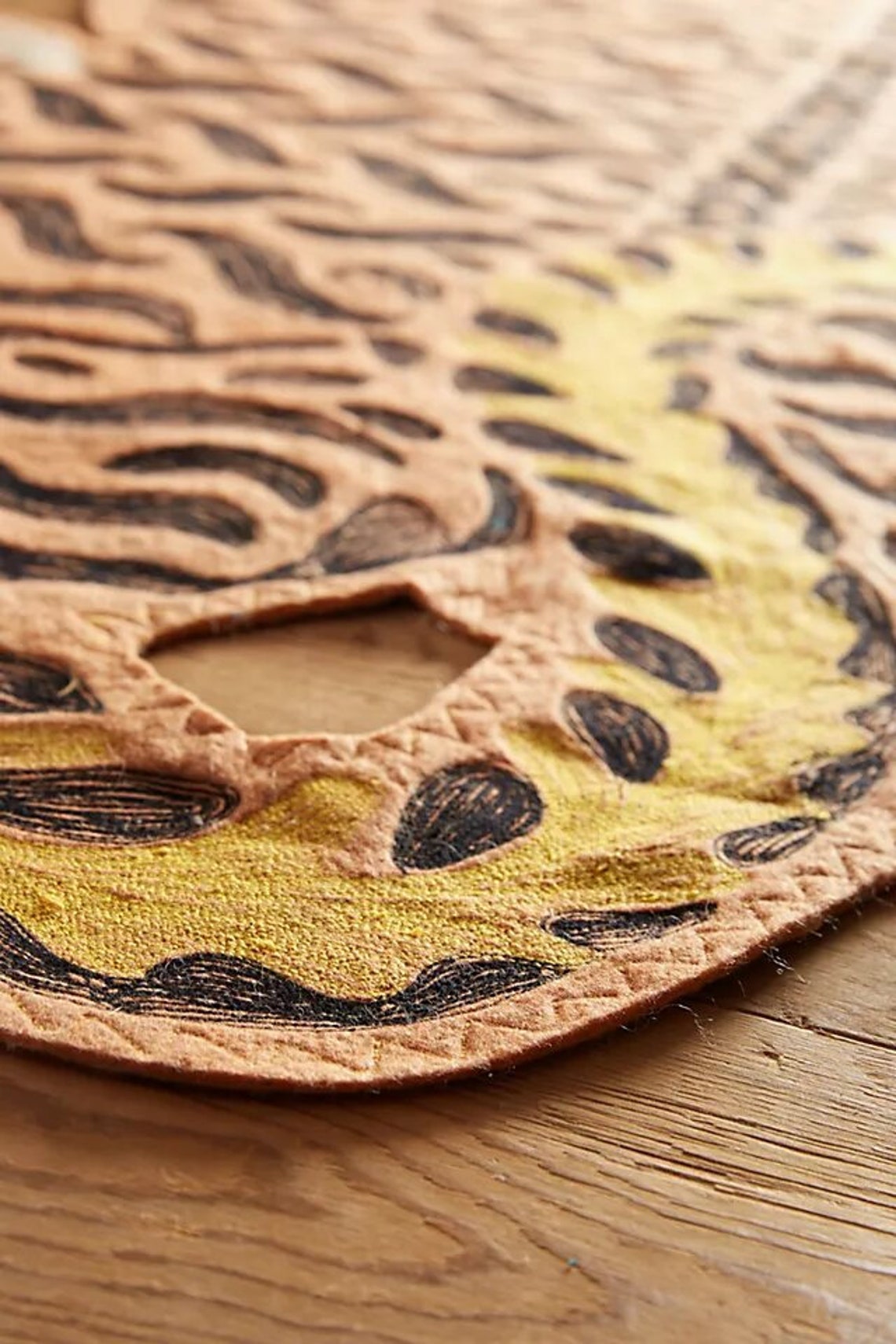 Free Shipping/ Tiger Rug Hand Made Hand Crewel Embroidered - Etsy