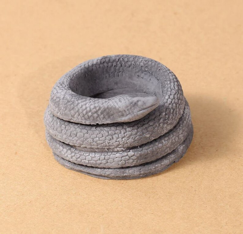3D Concrete Candlestick snake silicone mold candle plaster | Etsy