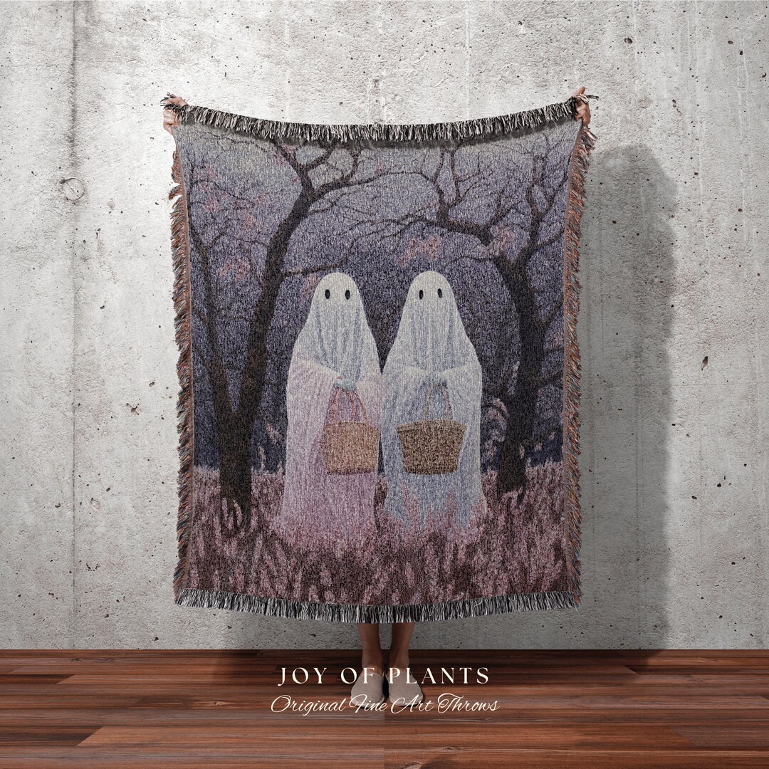 Pastel Goth Decor Vintage Ghost Couple Halloween Tapestry Dark Academia ...