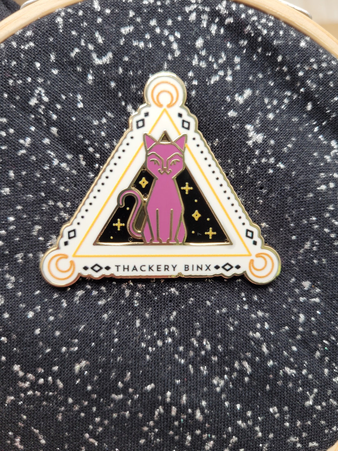 Thackery Binx Hocus Pocus Enamel Brooch Magnet Needle Minder - Etsy