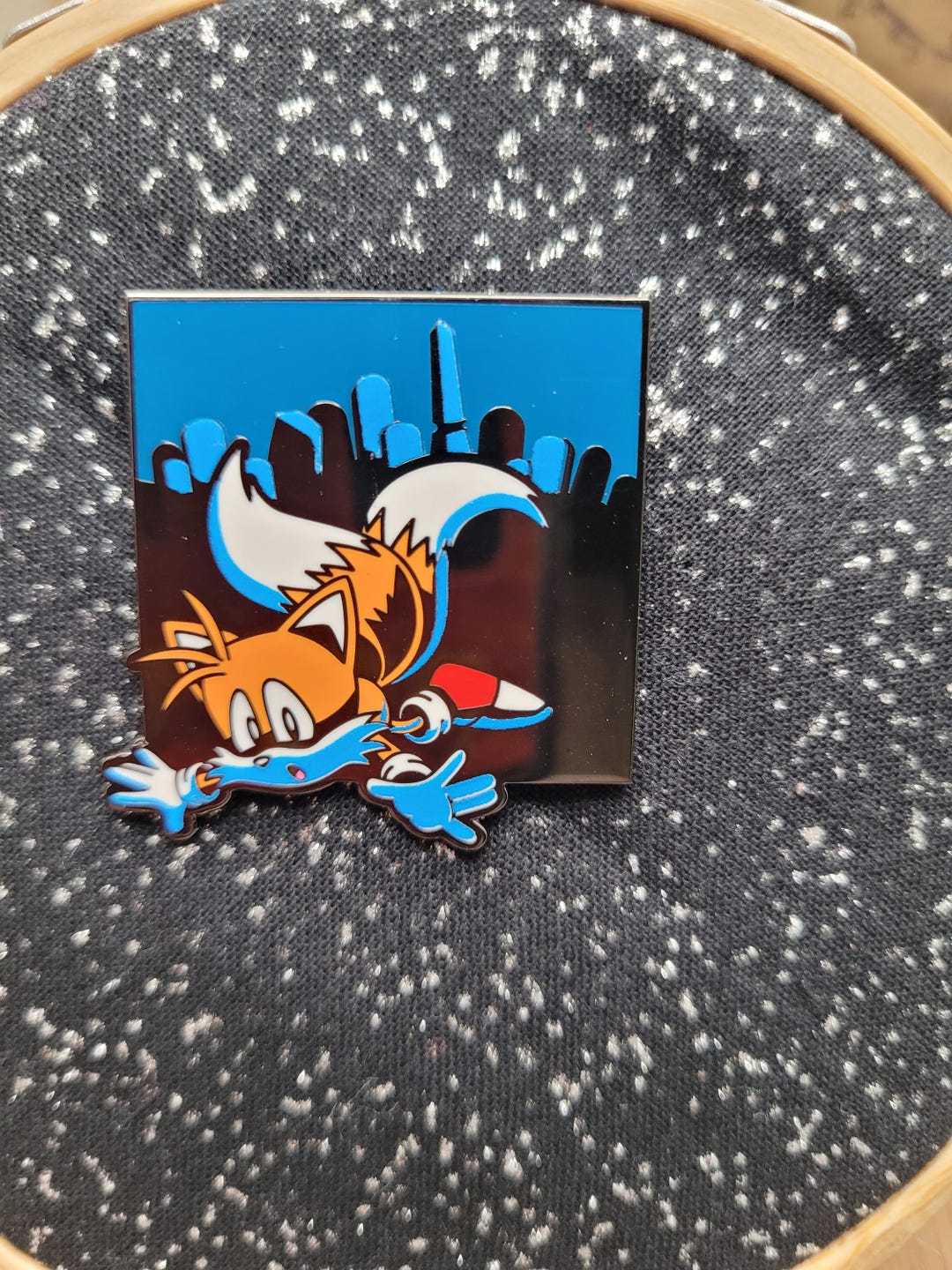 Tails From Sonic the Hedgehog Sega Enamel Brooch Magnet Needle Minder ...
