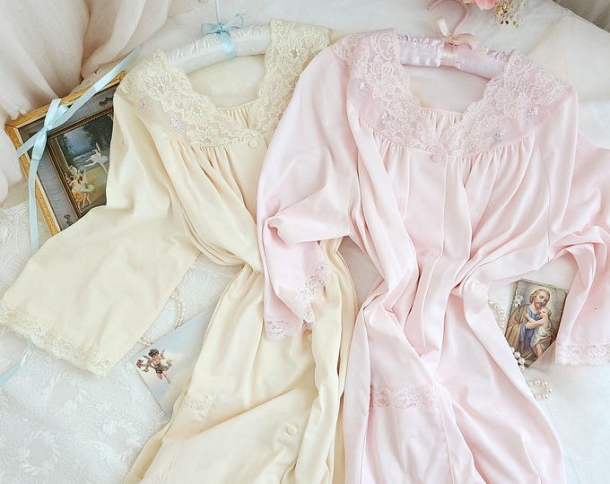 Vintage Pair of Pastel Dressing Robes - Etsy