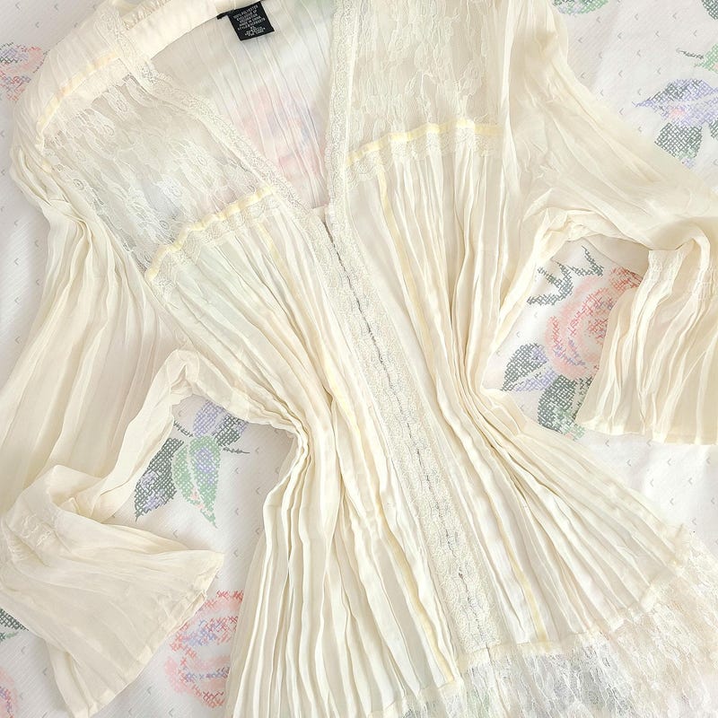 Shoujo Clothing - Etsy