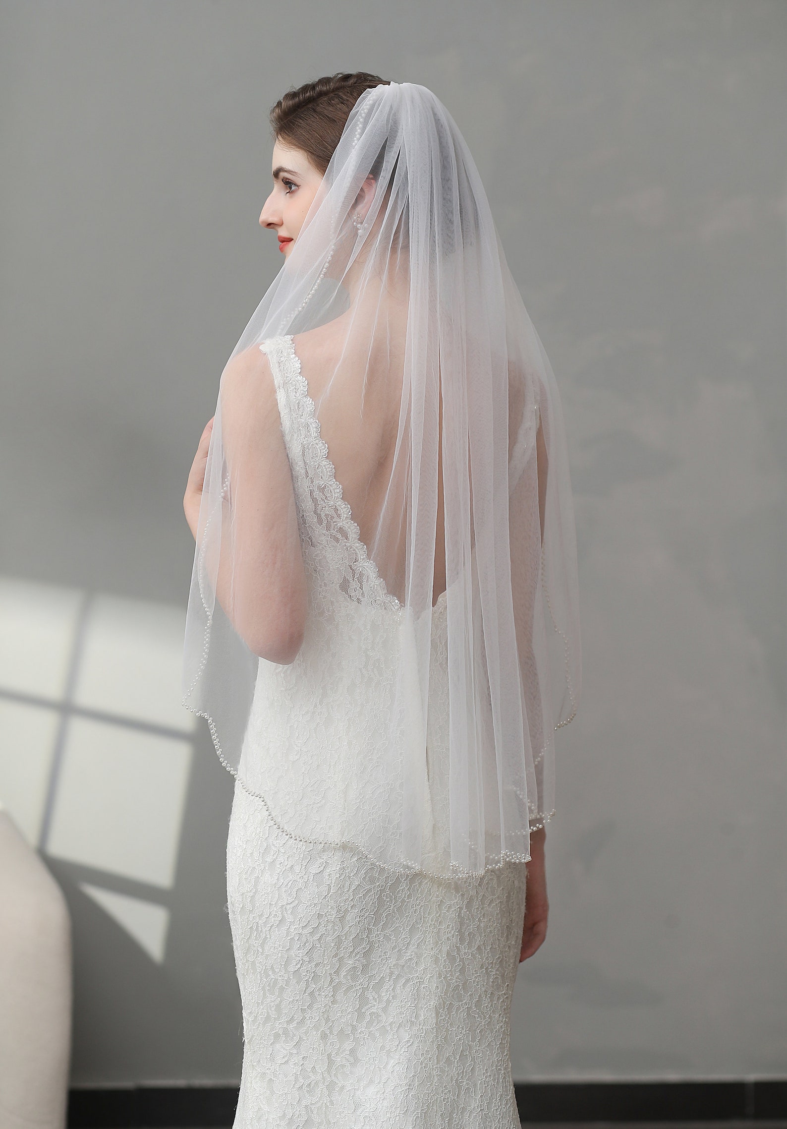 Pearls Edge Bridal Veil, Ivory Veil, Elegant Fingertip Veil, Scalloped ...