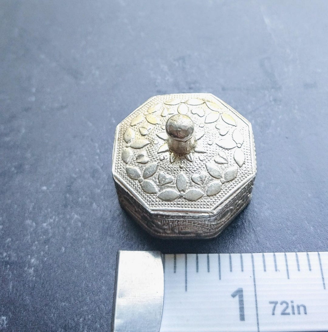 Miniature Sterling Silver Octogon Box With Lid - Etsy
