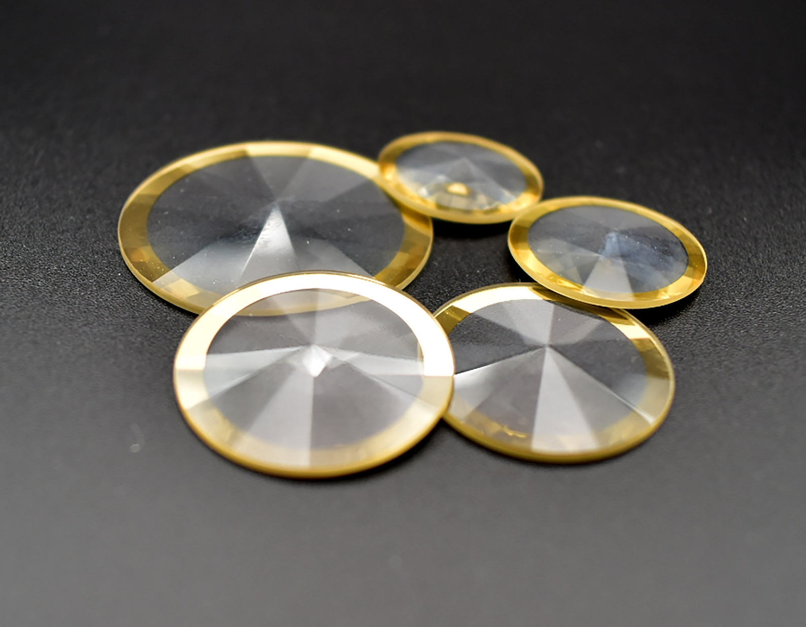 Vintage Pyramid Watch Crystal Gold Rimmed Faceted Watch - Etsy