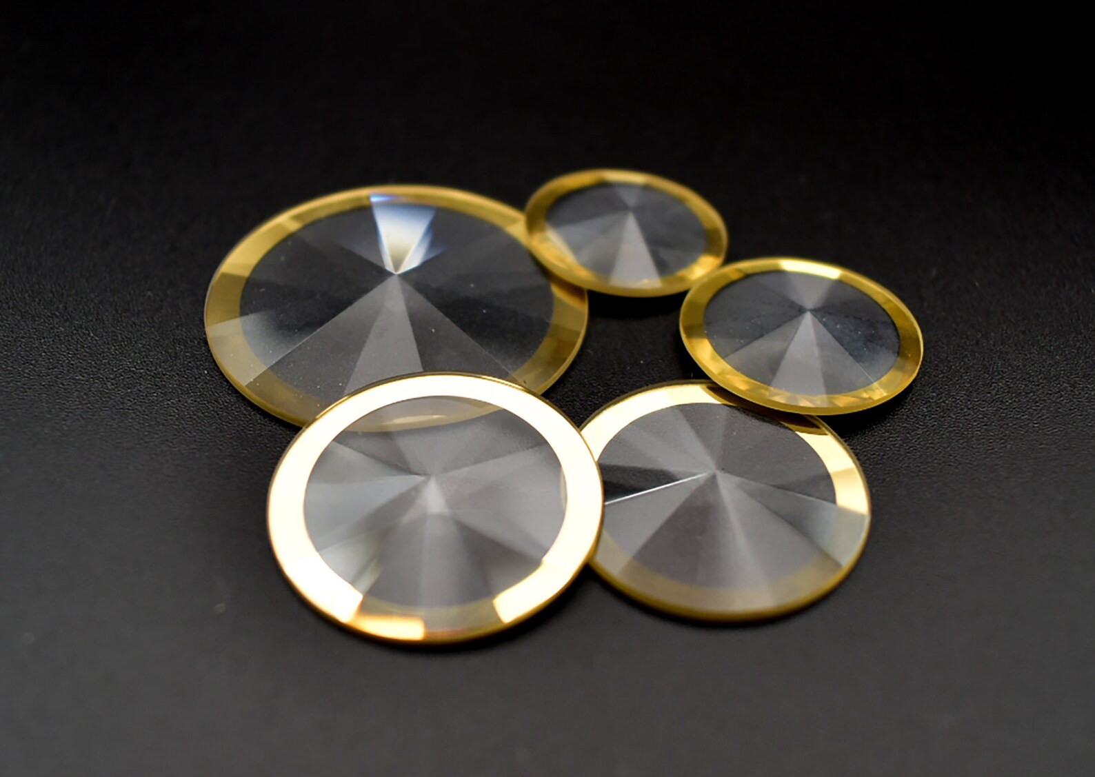 Vintage Pyramid Watch Crystal Gold Rimmed Faceted Watch - Etsy