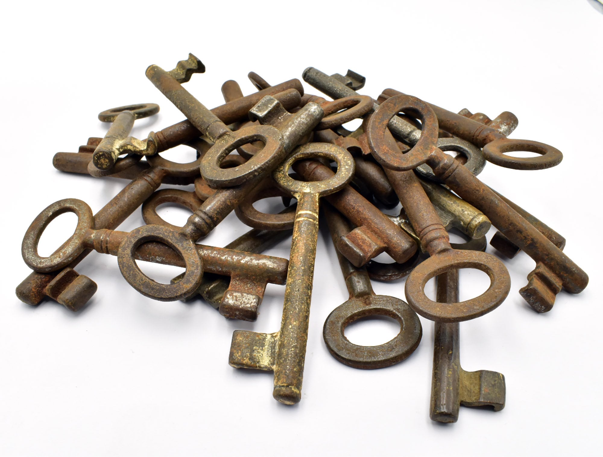 Home & Living Brass Gold Colored Skeleton Key Small Key Steampunk Found ...