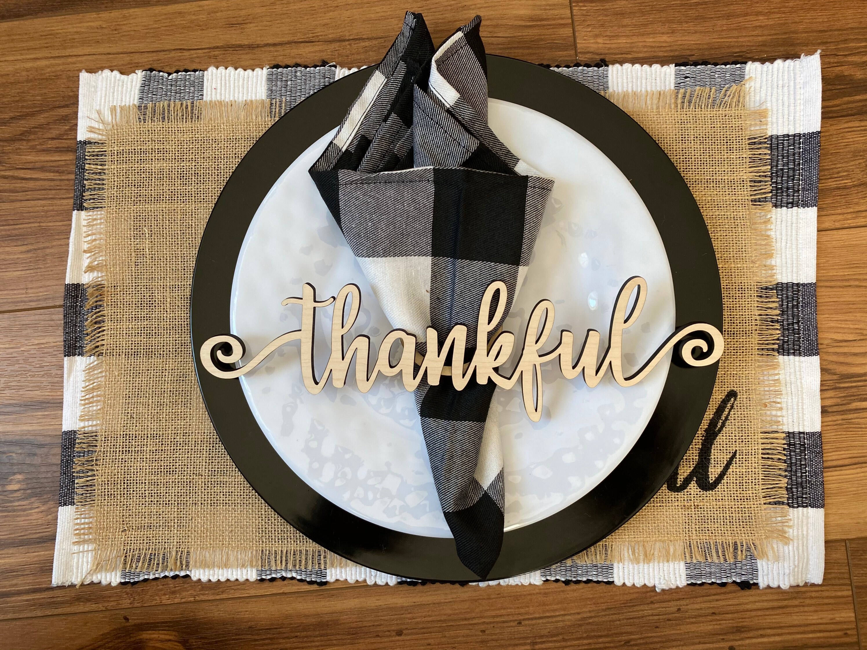 THIRTEEN Plate Words Thankful Blessed Gather Grateful - Etsy