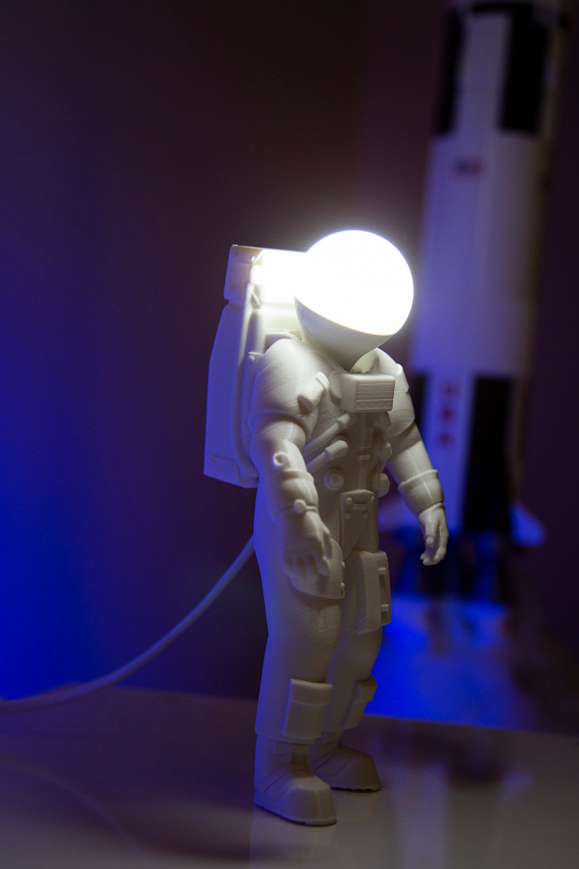Apollo Astronaut Lamp Desk Lamp 3D Printed Handmade - Etsy