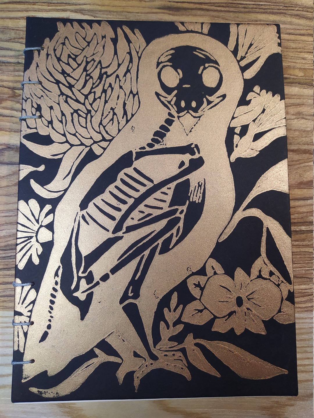 Cuaderno de bocetos de esqueleto de búho / Cubierta original de ...